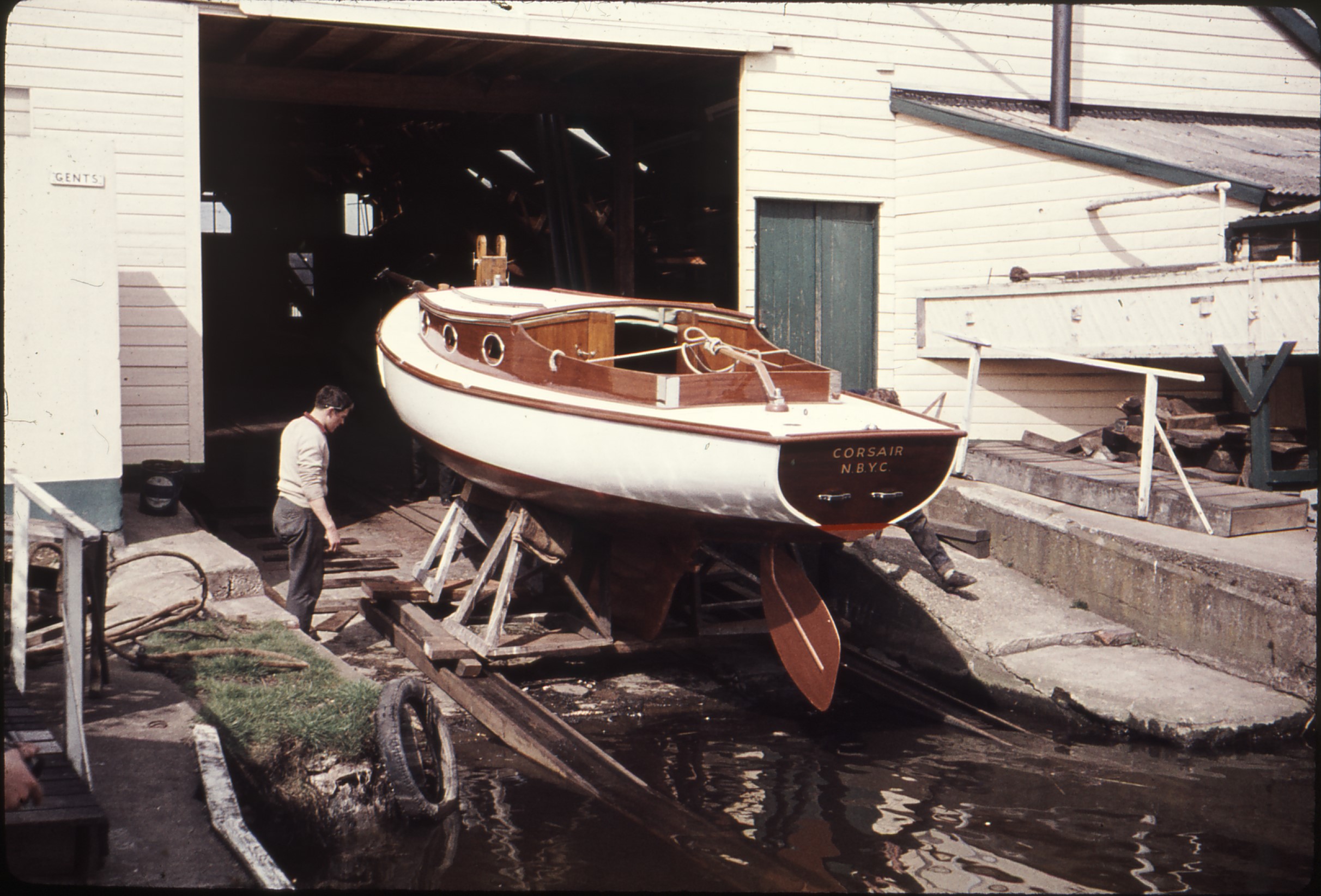 1961 – demobbed & ‘yachted’ – A Broadsman